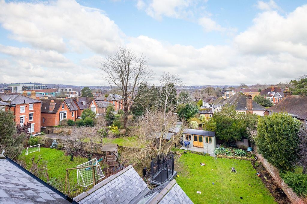 Churchill Road, Guildford GU1, 4 bed semi-detached house for sale, £ ...