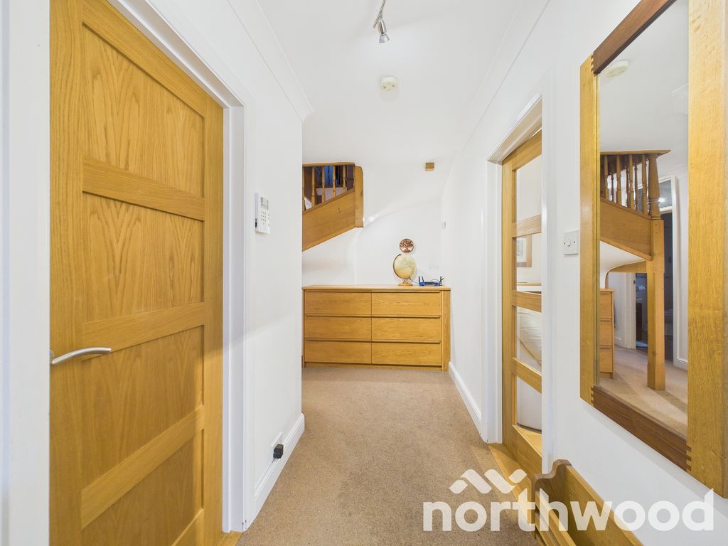 Lambden Road, Pluckley TN27, 4 bed chalet for sale, £625,000 ...
