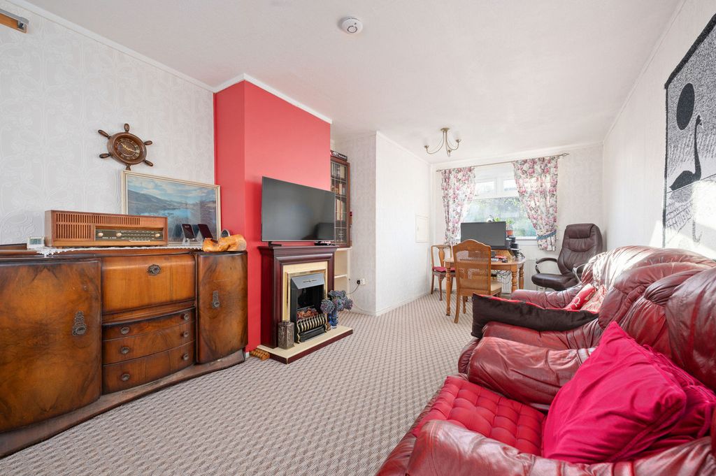 Carnethy Crescent, Kirkcaldy KY2, 2 bed end terrace house for sale, £ ...