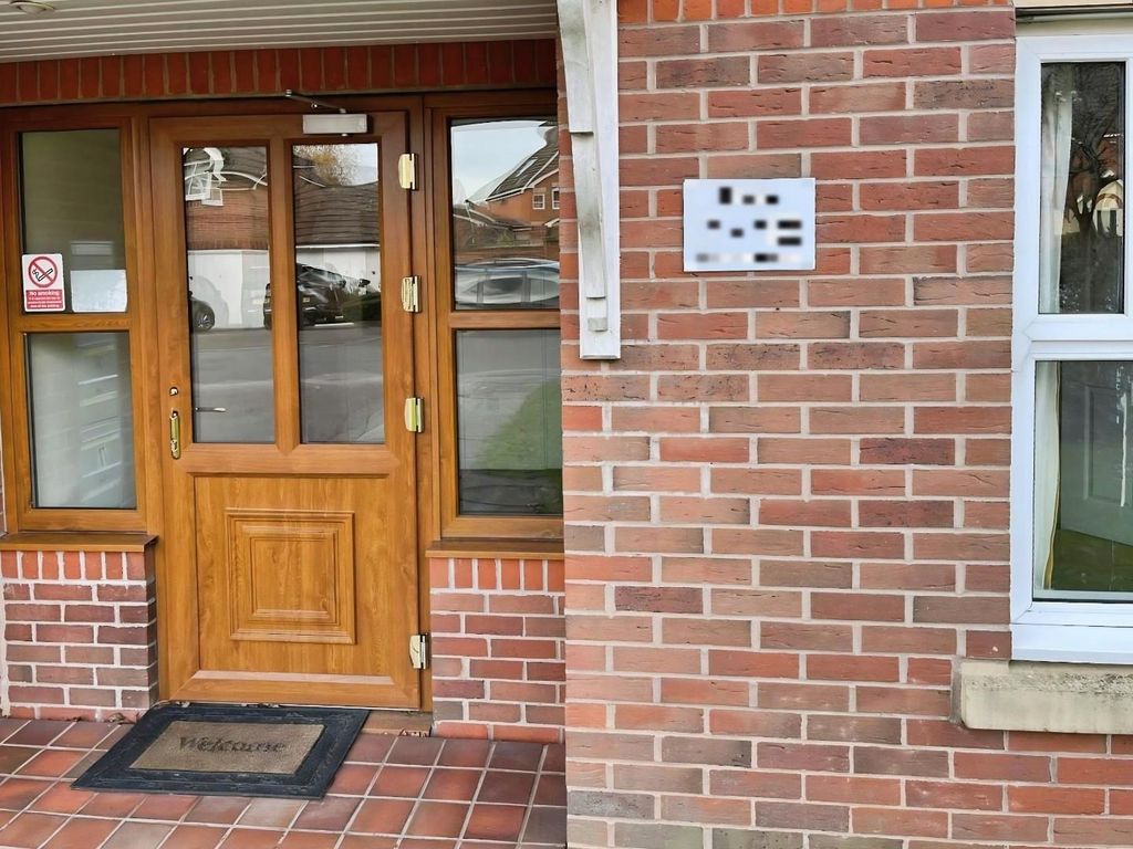 Water Mill Crescent, Sutton Coldfield B76, 2 bed flat for sale, £ ...