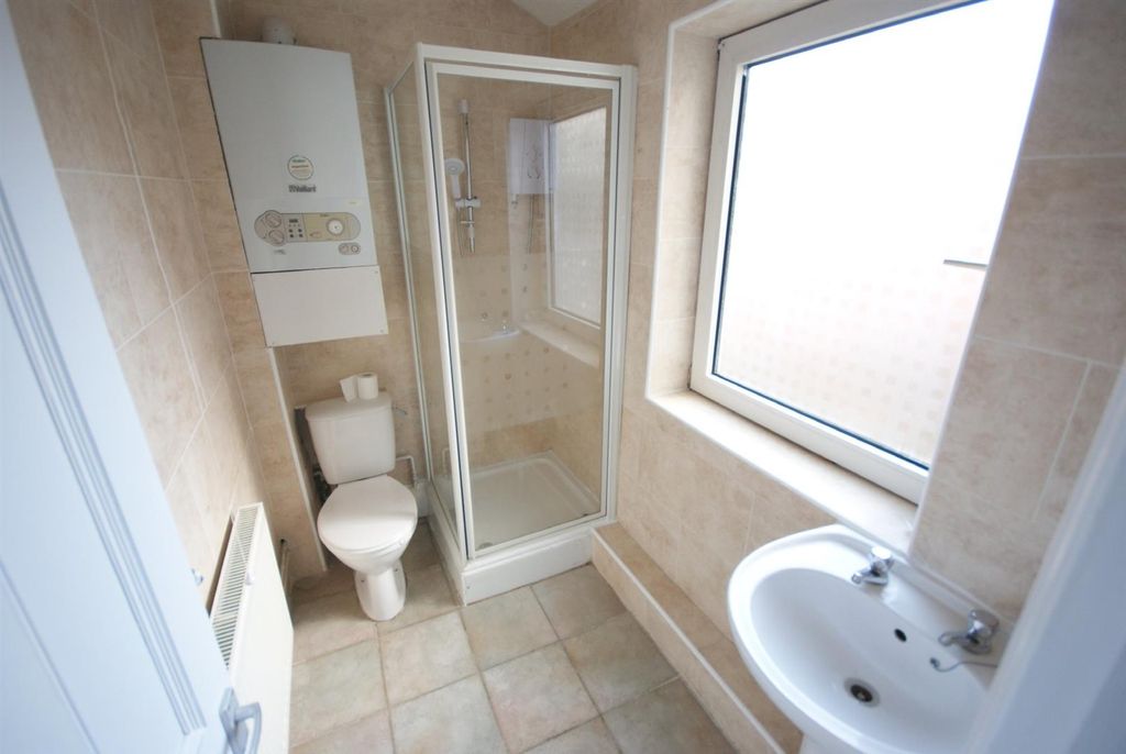 Oakfield Street, Lincoln LN2, 3 bed terraced house to rent, £995 pcm ...