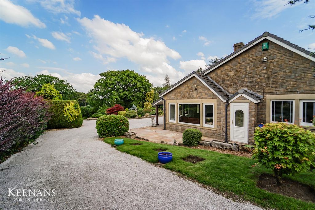 Ightenhill Park Lane, Burnley BB12, 4 bed detached bungalow for sale, £ ...