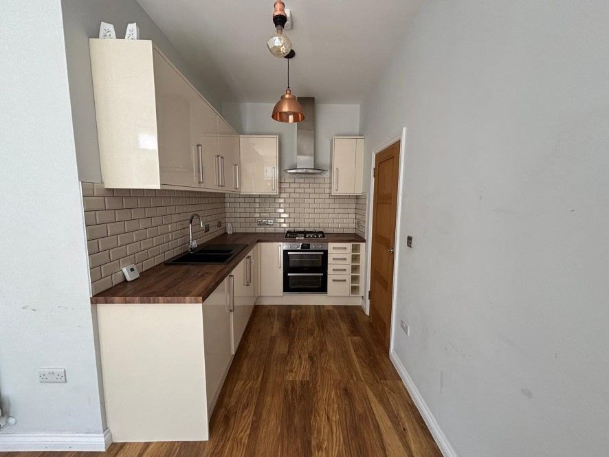 Flat 3, Lansdowne Manor, 55 Lansdowne Road, Bournemouth, Dorset BH1, 1 ...