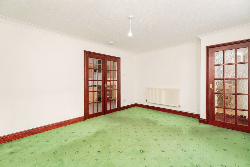Cherry Tree Road, Plumstead, Norwich NR11, 3 bed semi-detached house ...