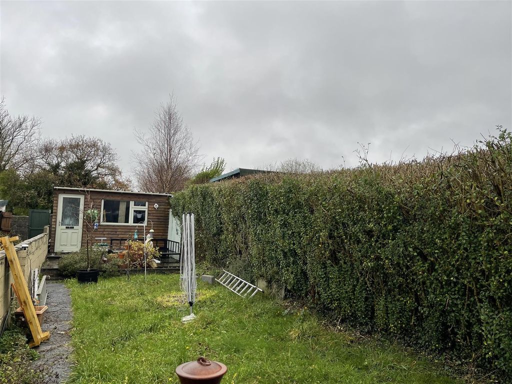 High Street, Tumble, Llanelli SA14, 2 bed terraced house for sale, £ ...