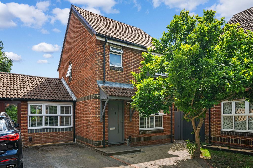 Jasmin Road, Epsom KT19, 3 bed link detached house for sale, £550,000 ...