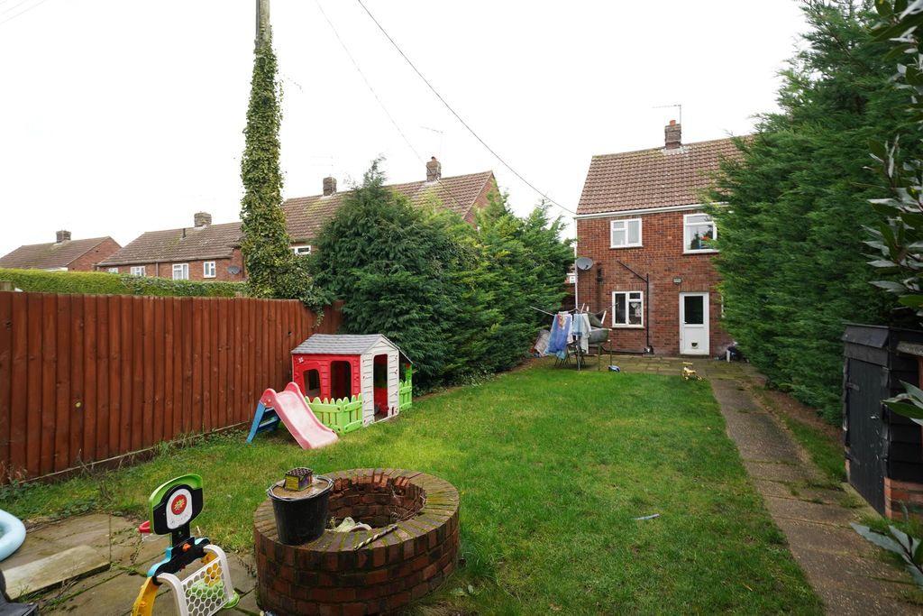Church Lane Close, Barton Mills, Bury St. Edmunds IP28, 3 bed semi ...
