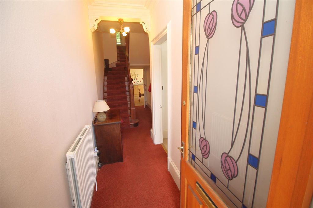 Broomberry Drive, Gourock PA19, 4 bed semi-detached house for sale, £ ...