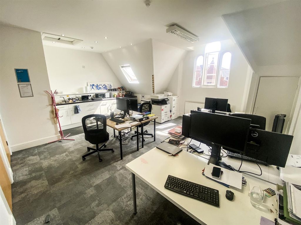 Range Of Office Suites, 14 Regent Street, Nottingham NG1, Office to let ...