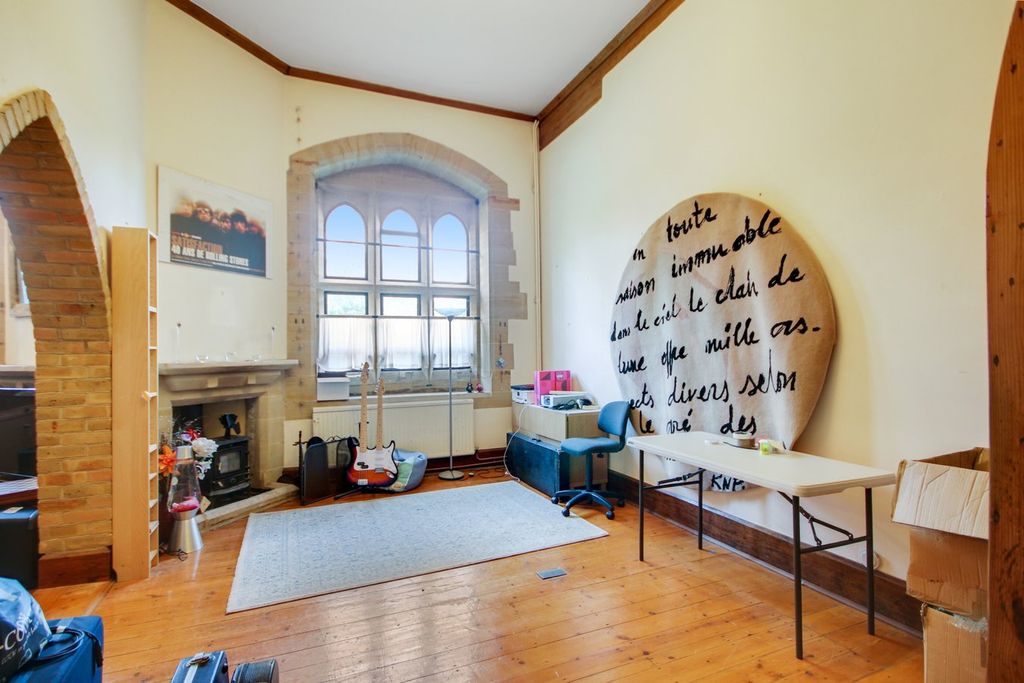 The Old Convent, East Grinstead RH19, 3 bed property for sale, £675,000 ...