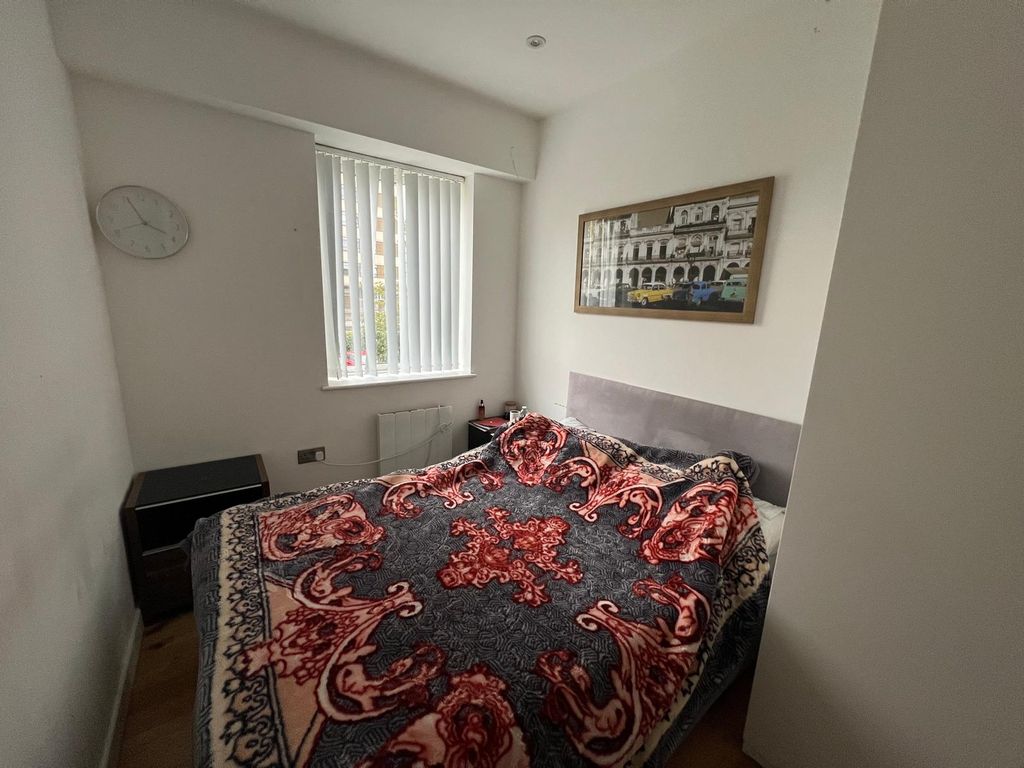 Union House UB3, 3 bed flat for sale, £375,000 | PrimeLocation