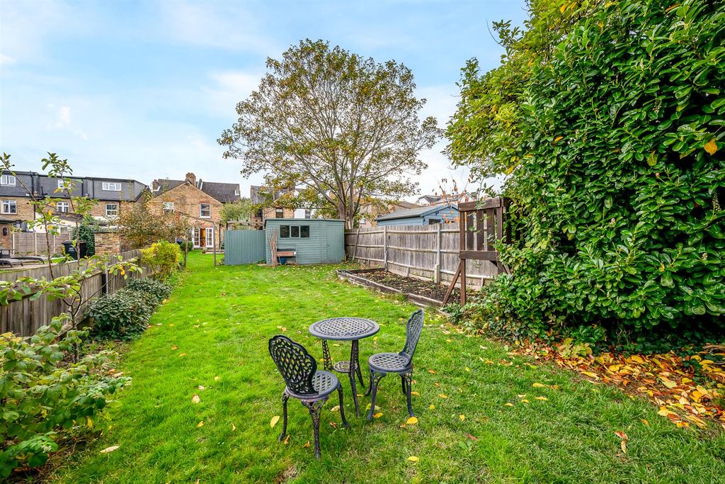 Meadow Road, Shortlands, Bromley BR2, 3 bed semi-detached house for ...