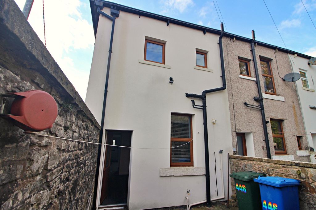 446 Helmshore Road, Helmshore, Rossendale BB4, 2 bed end terrace house ...