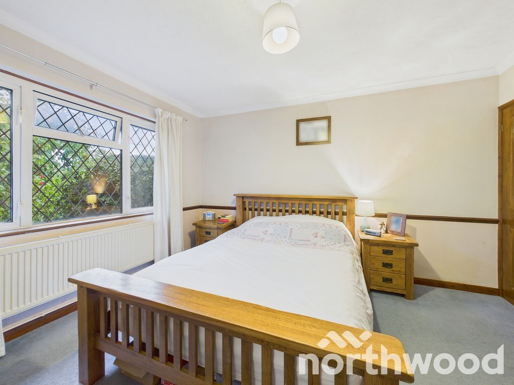 Lambden Road, Pluckley TN27, 4 bed chalet for sale, £625,000 ...