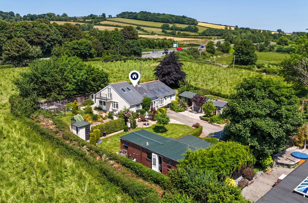 Caton, Ashburton, Newton Abbot, Devon TQ13, 3 bed bungalow for sale, £ ...