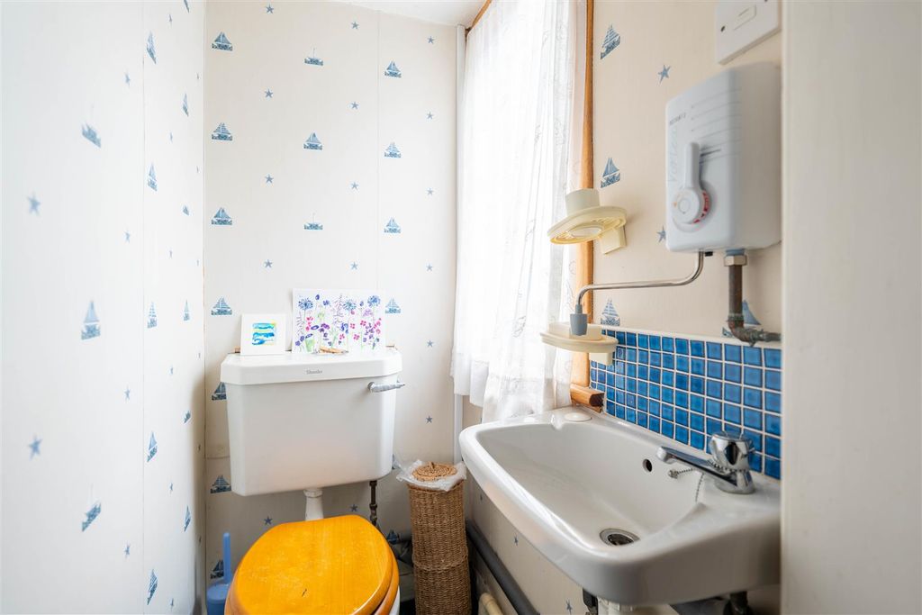 High Street, Burrelton, Blairgowrie PH13, 3 bed property for sale, £ ...
