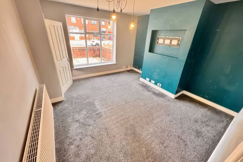 4, Garstang Avenue, Bolton, Greater Manchester BL2, 3 bed terraced ...