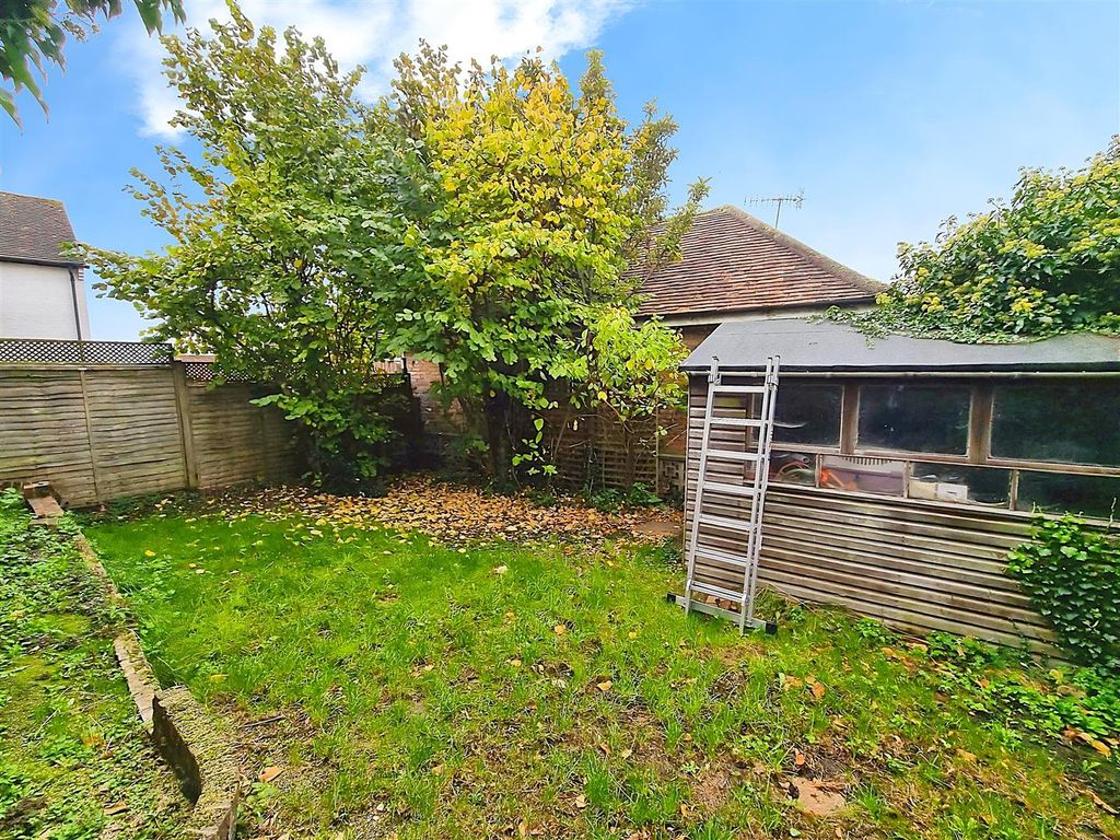 Archway Court, Chapel Street, Old Town HP2, 3 bed terraced house for ...