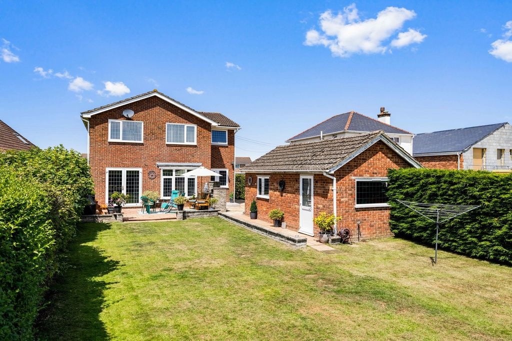 Archers Court Road, Whitfield, Dover CT16, 5 bed detached house for ...