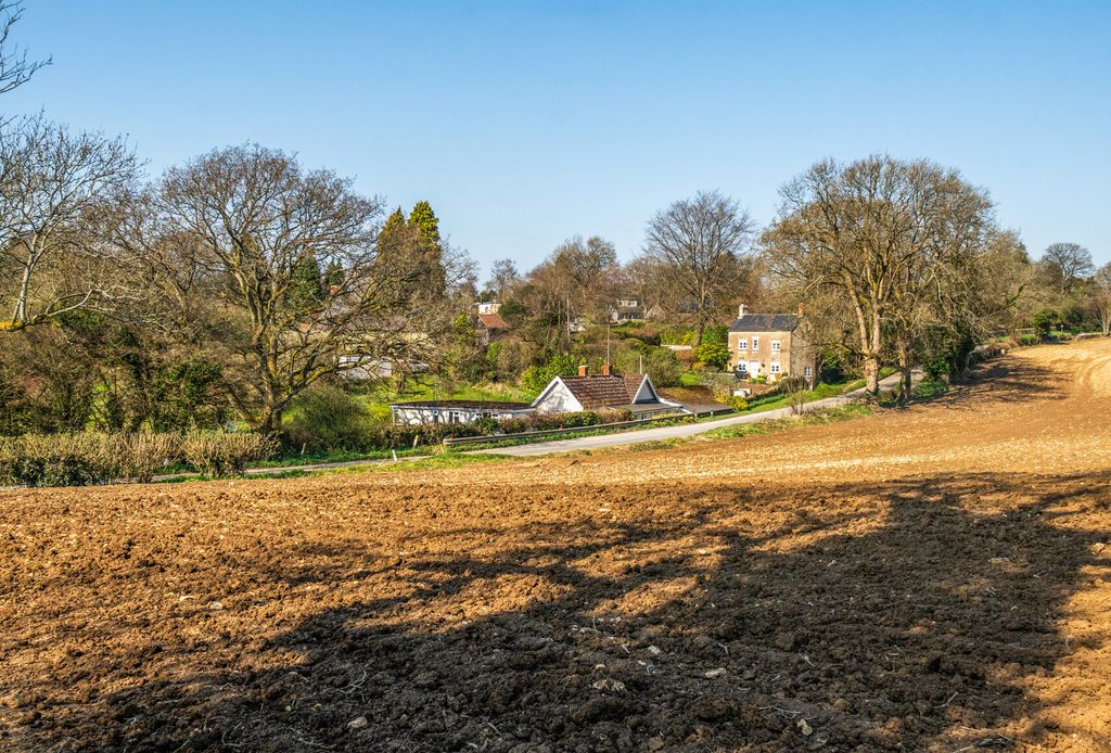 Whiteway, Stroud, Gloucestershire GL6, 4 bed bungalow for sale, £ ...