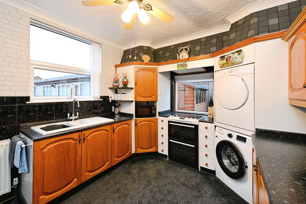 Main Road, Friday Bridge, Wisbech PE14, 3 bed detached house for sale ...