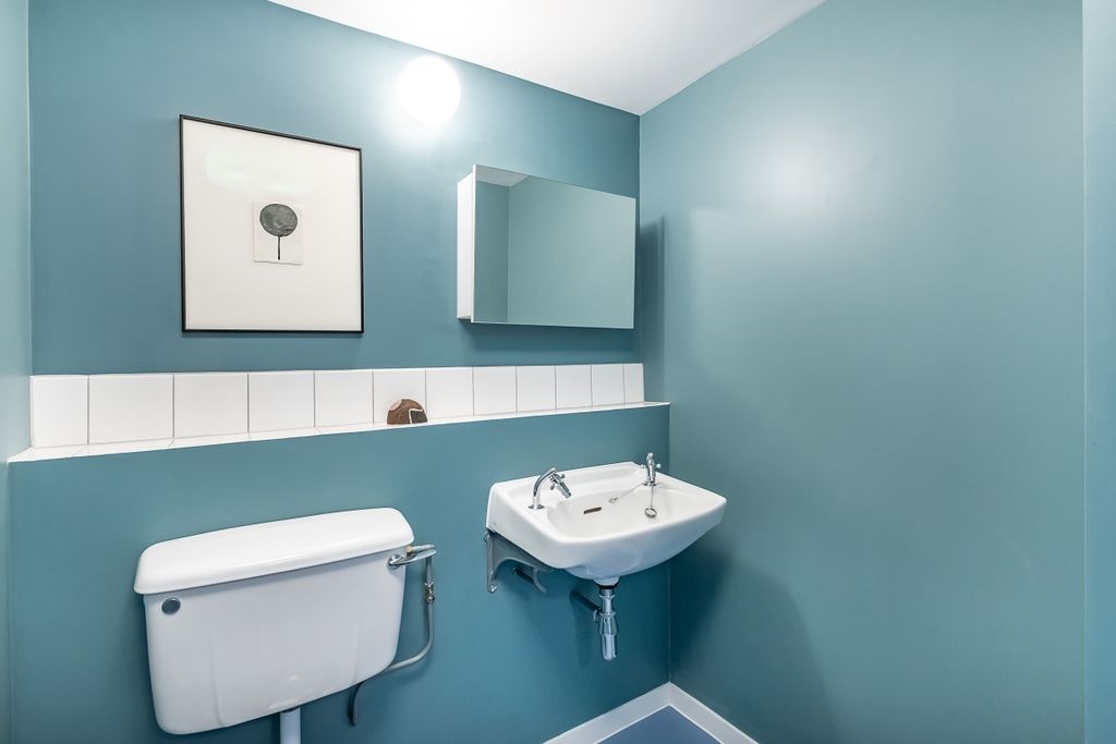 St. Leonards Road, London E14, 3 bed flat to rent, £3,250 pcm ...