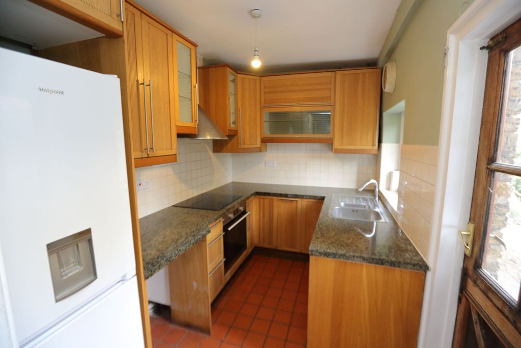 Church Road, Oare, Faversham ME13, 3 bed end terrace house to rent, £ ...