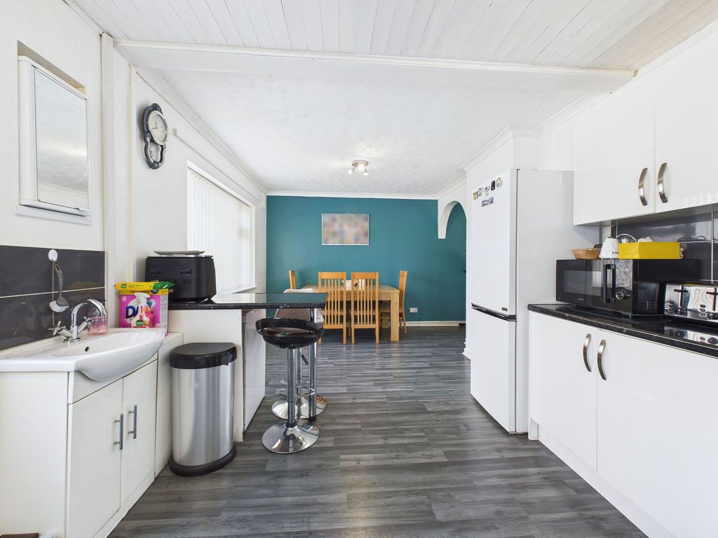 Avon Road, Torquay TQ2, 3 bed terraced house for sale, £240,000 ...