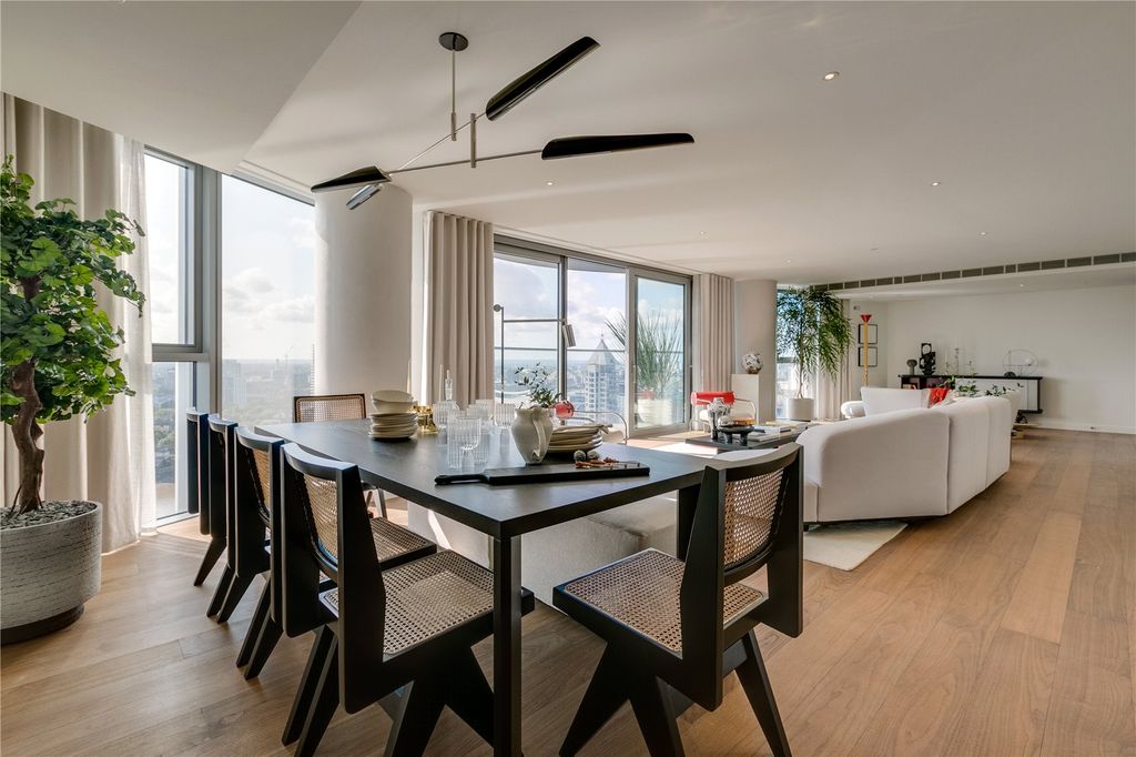 Chelsea Waterfront, Tower West, One Waterfront Drive, London SW10, New ...