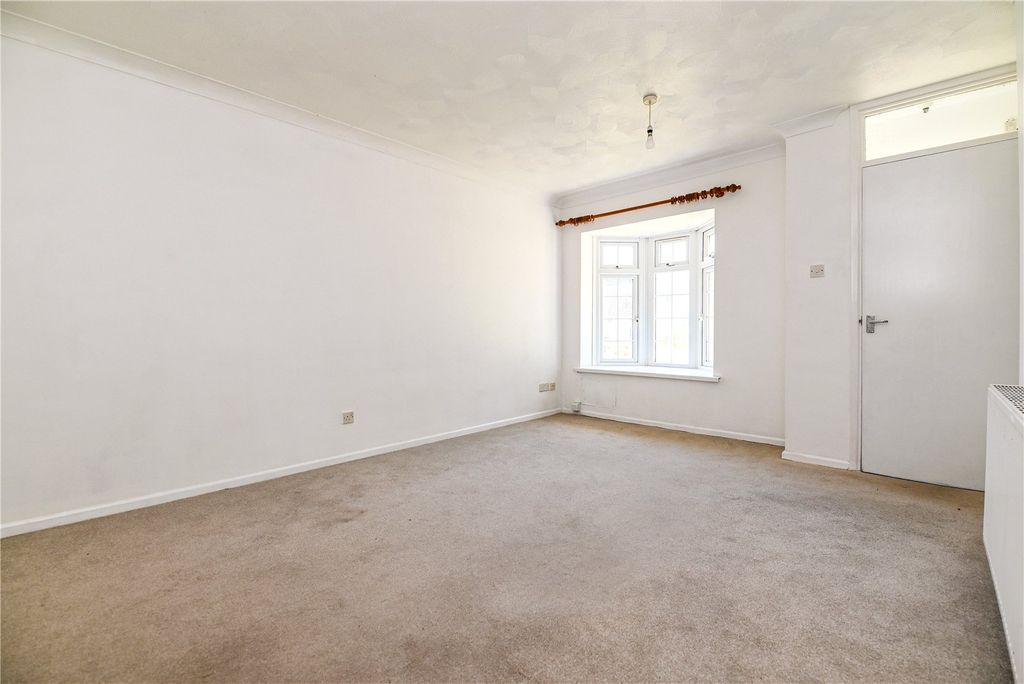 Little Dene Copse, Pennington, Lymington, Hampshire SO41, 2 bed ...