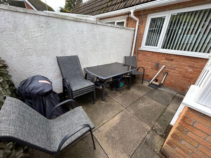 Bron Yr Afon, Conwy LL32, 3 bed detached house for sale, £265,000 ...
