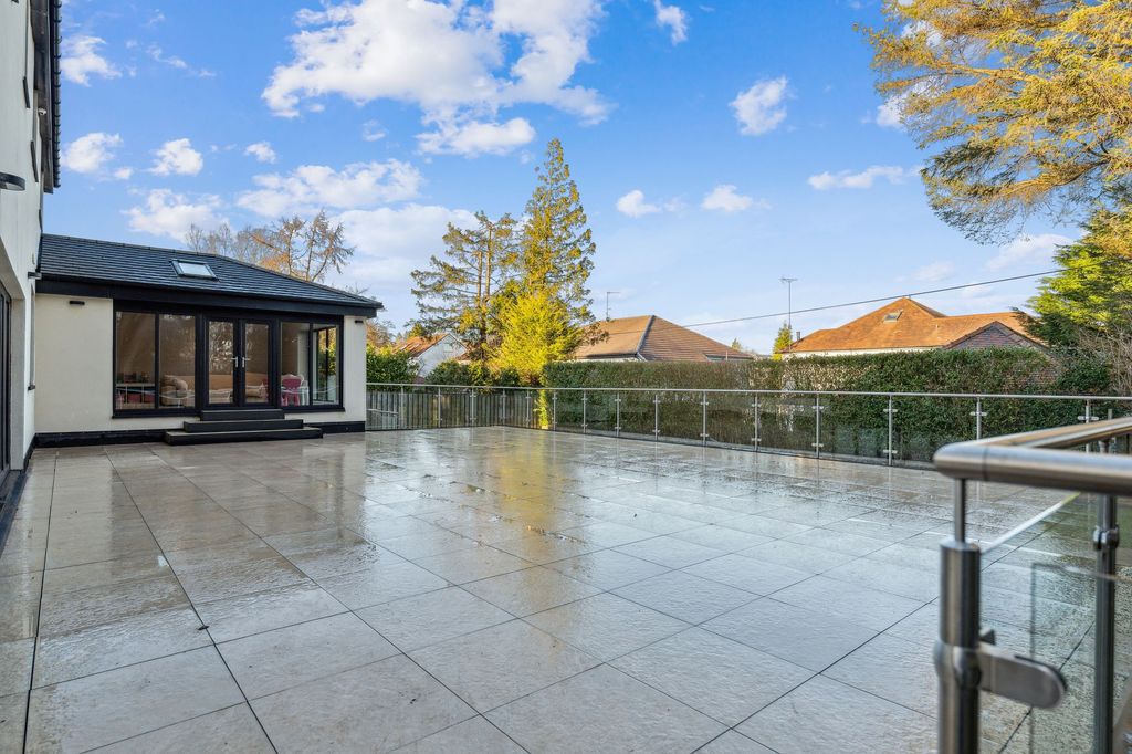 Neidpath Road East, Whitecraigs G46, 6 bed villa for sale, £1,400,000 ...