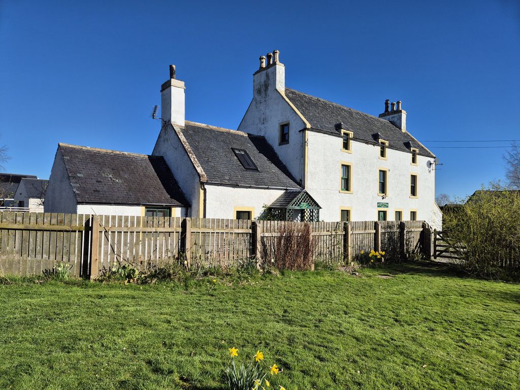 Balblair, Dingwall IV7, 6 bed detached house for sale, £470,000 ...