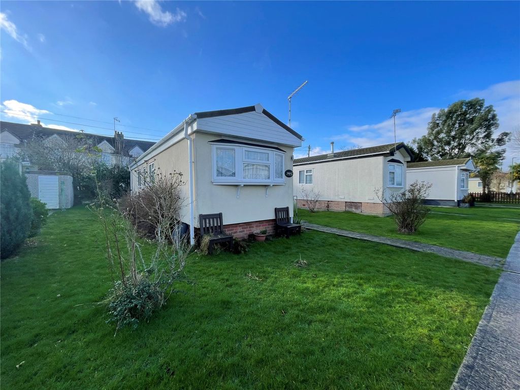 Highfield, Tower Park, Hullbridge, Hockley SS5, 1 bed mobile/park home ...