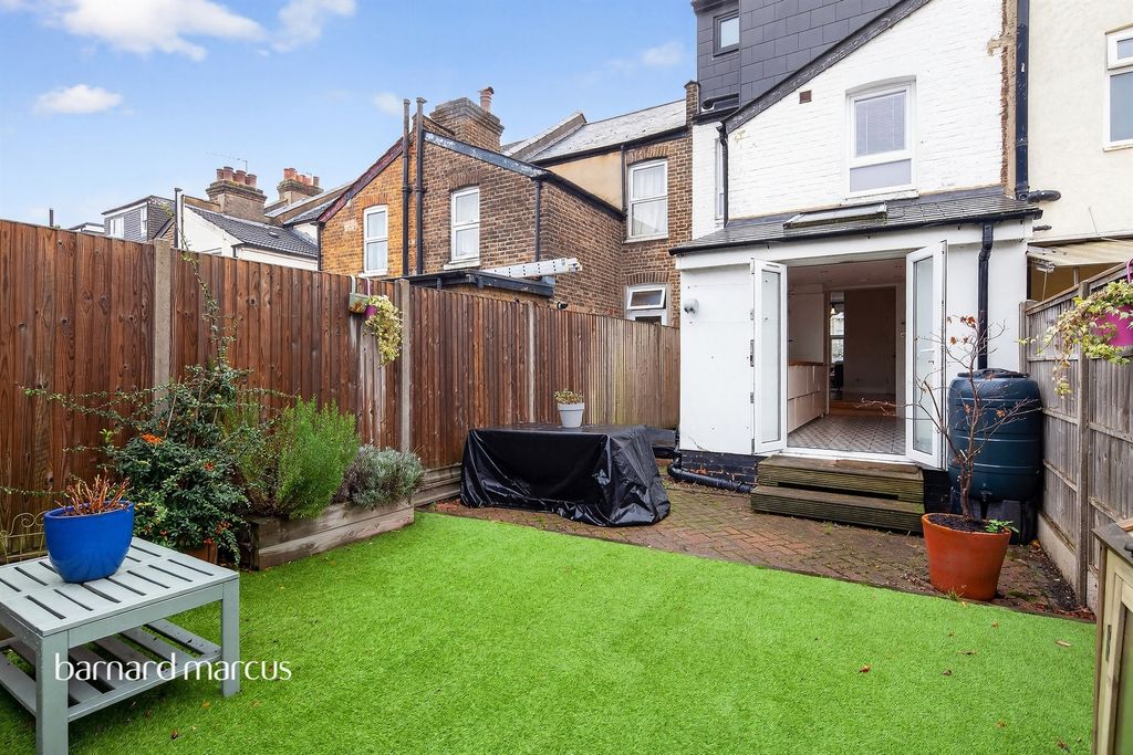 Ferndale Road, London SE25, 4 bed terraced house for sale, £600,000 ...