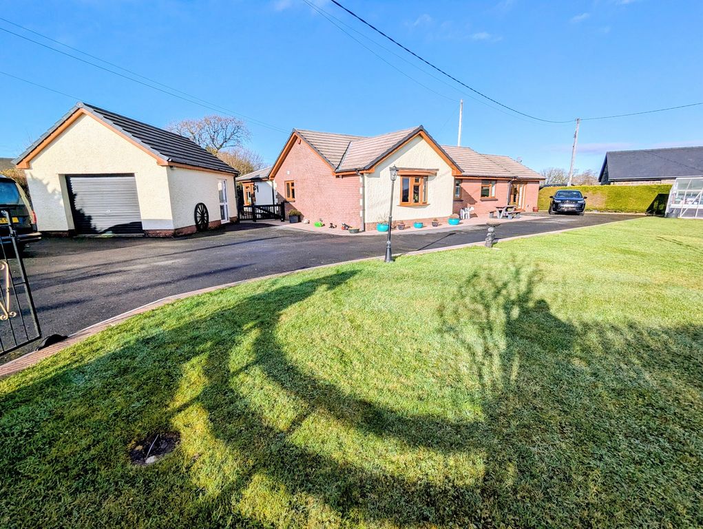 Llanddarog Road, Capel Dewi, Carmarthen, Carmarthenshire. SA32, 4 bed ...