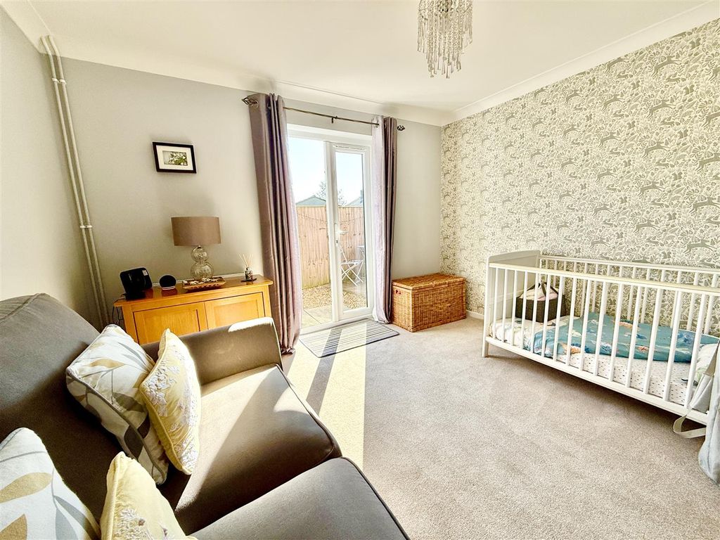 Church Road, Catfield NR29, 3 bed detached bungalow for sale ...