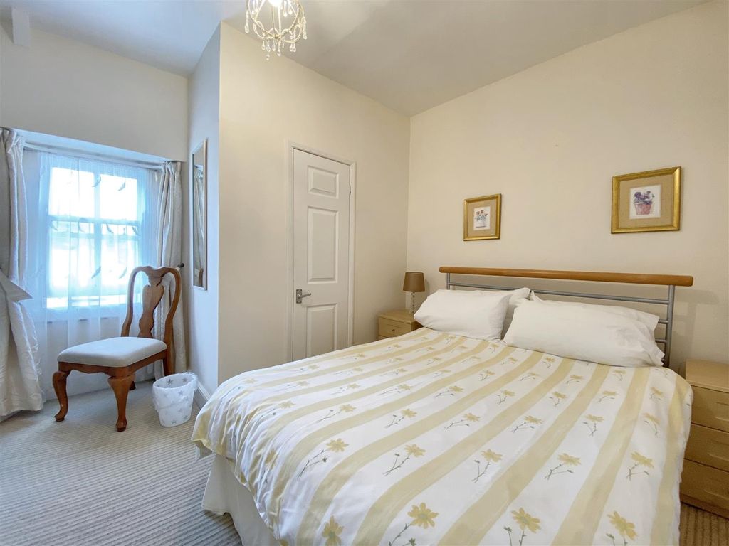 St. Marys Street, Tenby SA70, 8 bed hotel for sale, £675,000 ...