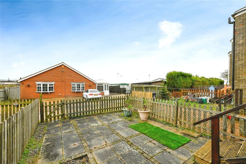 South Beach Road, Hunstanton, Norfolk PE36, 2 bed detached house for ...