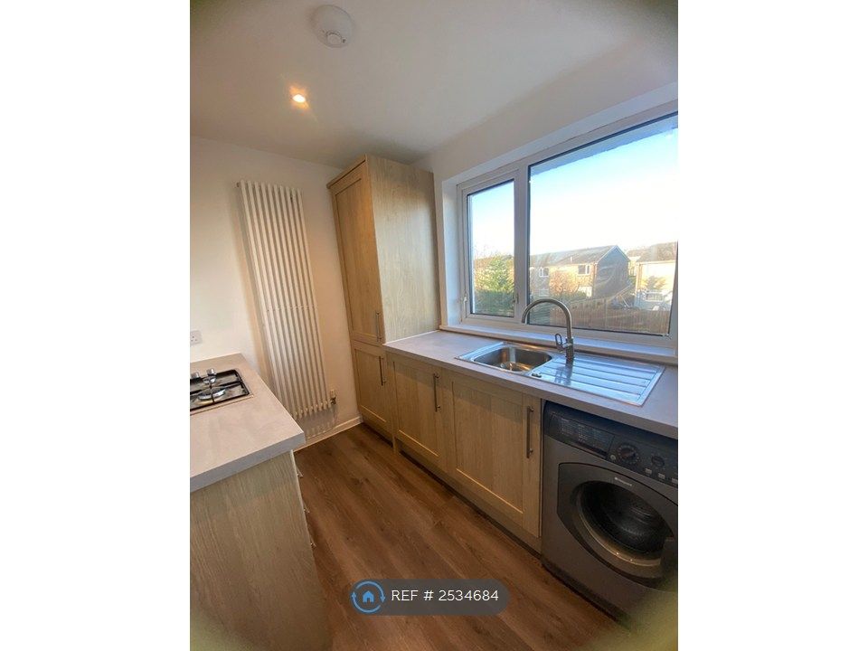 Wensley Close, Ouston, Chester Le Street DH2, 2 bed flat to rent, £650 ...