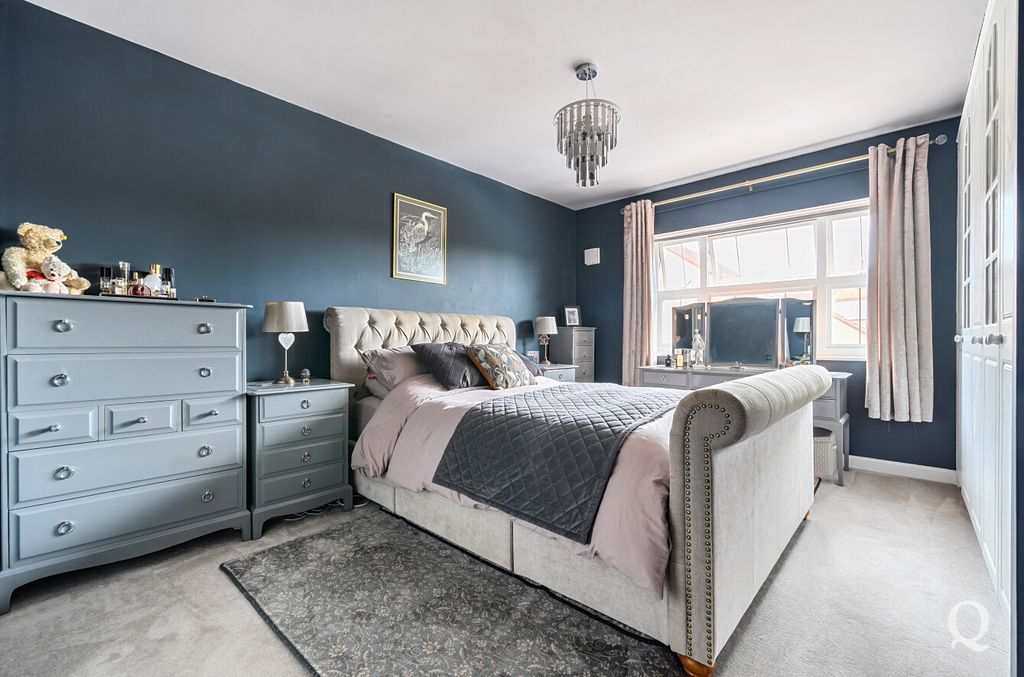 Sandstone Drive, Kemsley, Sittingbourne, Kent ME10, 4 bed detached ...