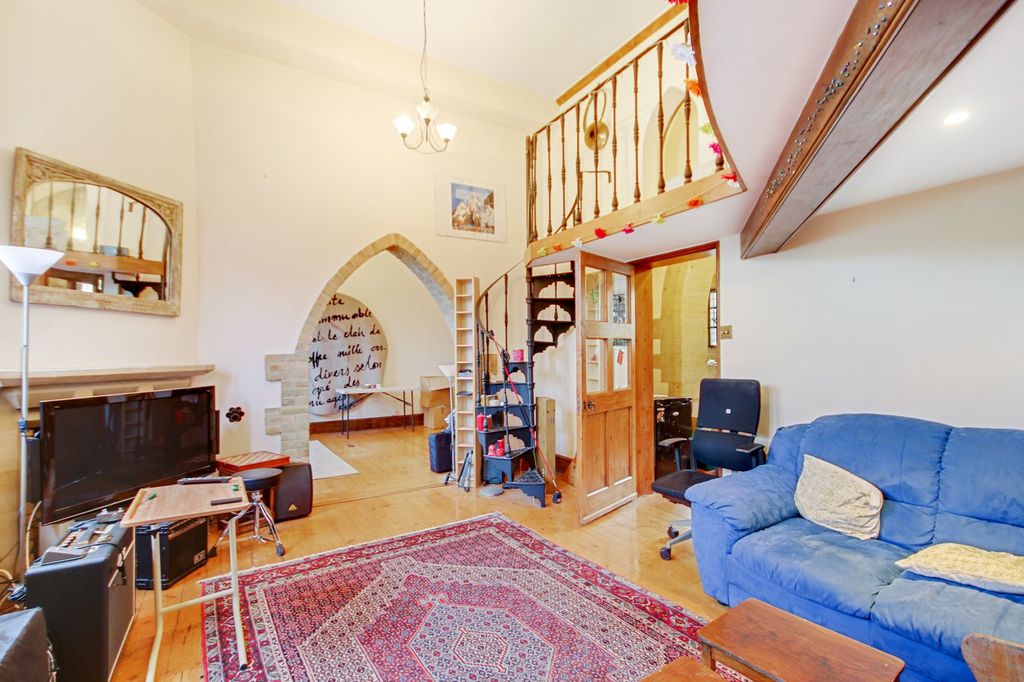 The Old Convent, East Grinstead RH19, 3 bed property for sale, £675,000 ...