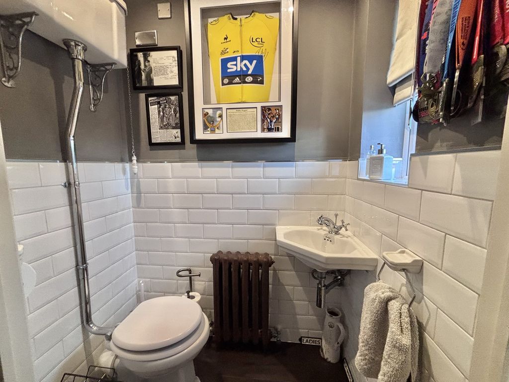 Bolus Road, Leicester, Leicestershire. LE3, 3 bed detached house for ...