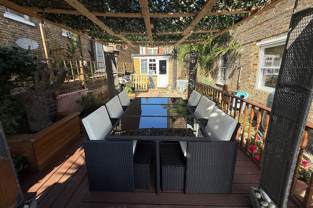 Approach Road, Margate CT9, 5 bed semi-detached house for sale, £ ...