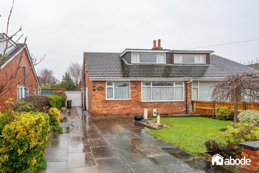 Derwent Avenue, Formby, Liverpool L37, 3 bed semi-detached bungalow for ...