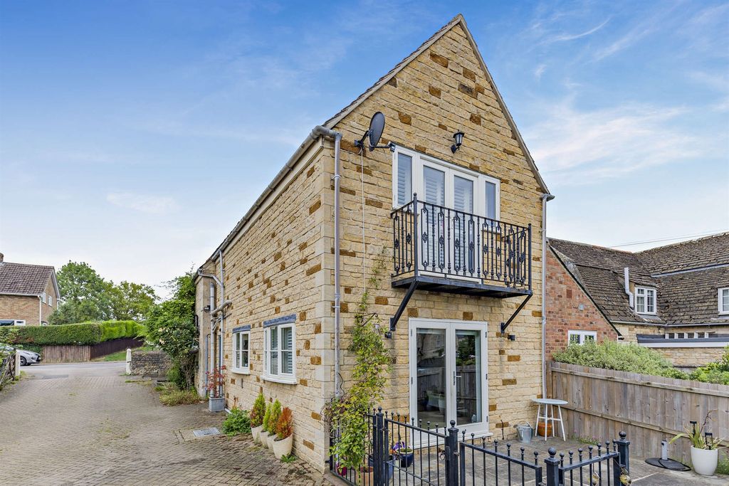 Main Street, Great Casterton, Stamford PE9, 3 bed detached house for ...