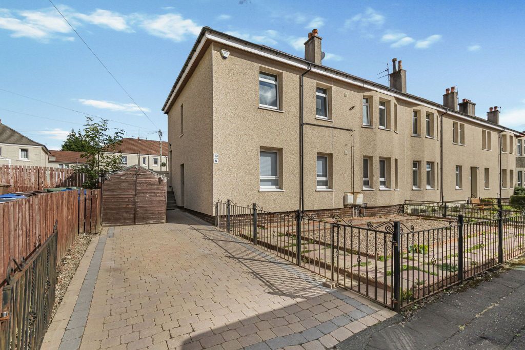 10 Byres Crescent, Paisley PA3, 4 bed flat for sale, £110,000 ...