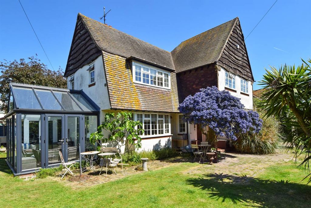 Beltinge Road, Herne Bay CT6, 5 bed detached house for sale, £685,000 ...
