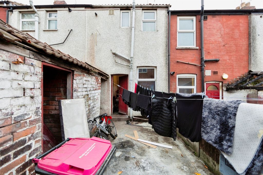 Cavendish Road, Holmes, Rotherham S61, 2 bed terraced house for sale, £ ...