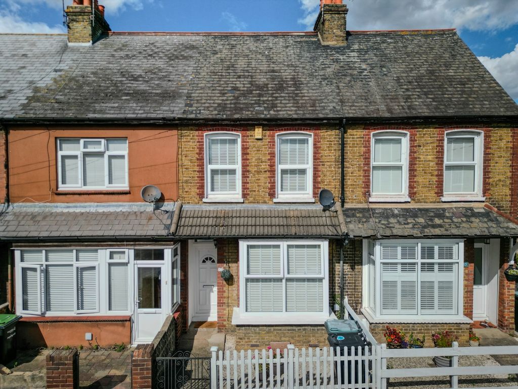 Lower Higham Road, Gravesend, Kent DA12, 2 bed terraced house for sale ...